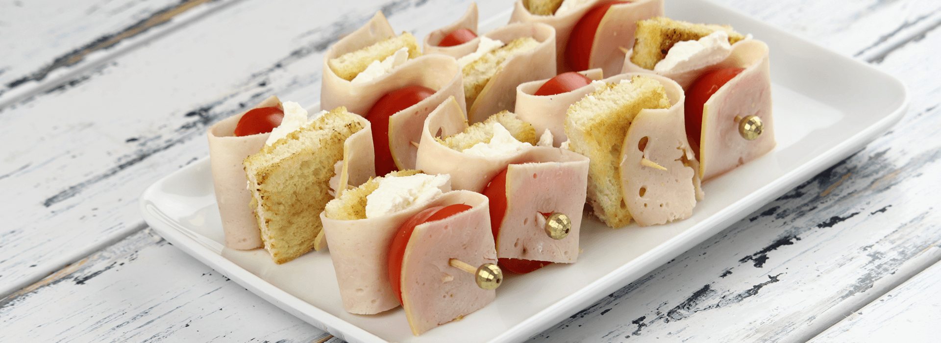 How to Make Smoked Turkey Canapes Recipes - Taste of Pinar